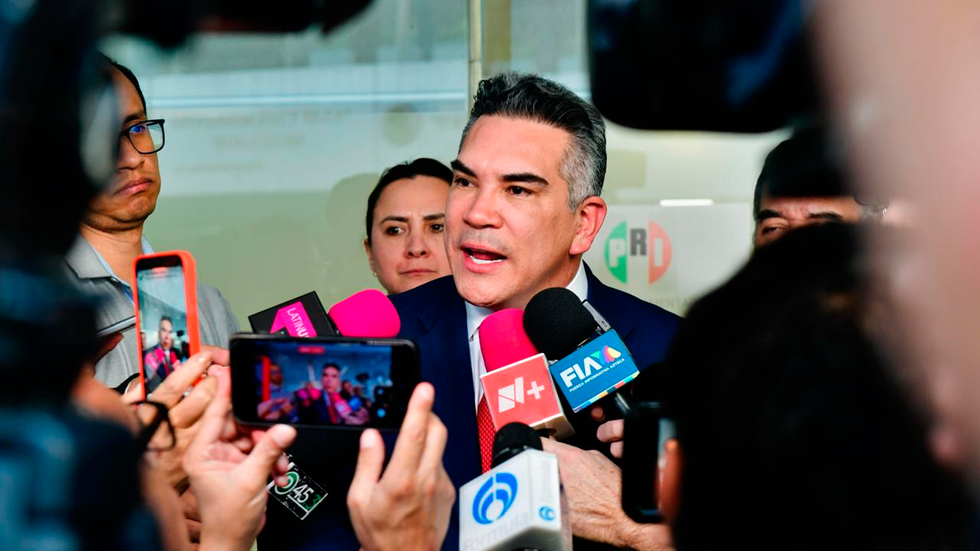 PRI critica exención fiscal a Pemex y opacidad en recursos