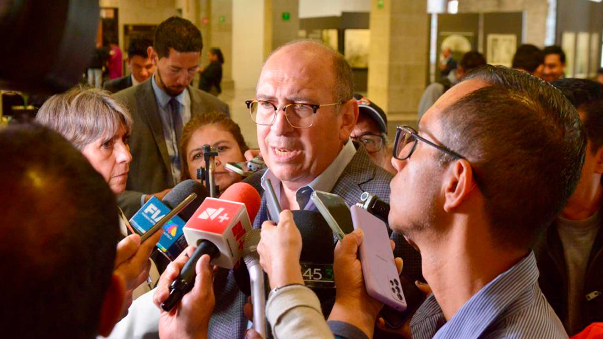 Moreira cuestiona a Sheinbaum: "¿Quiénes están acaparando el agua?"